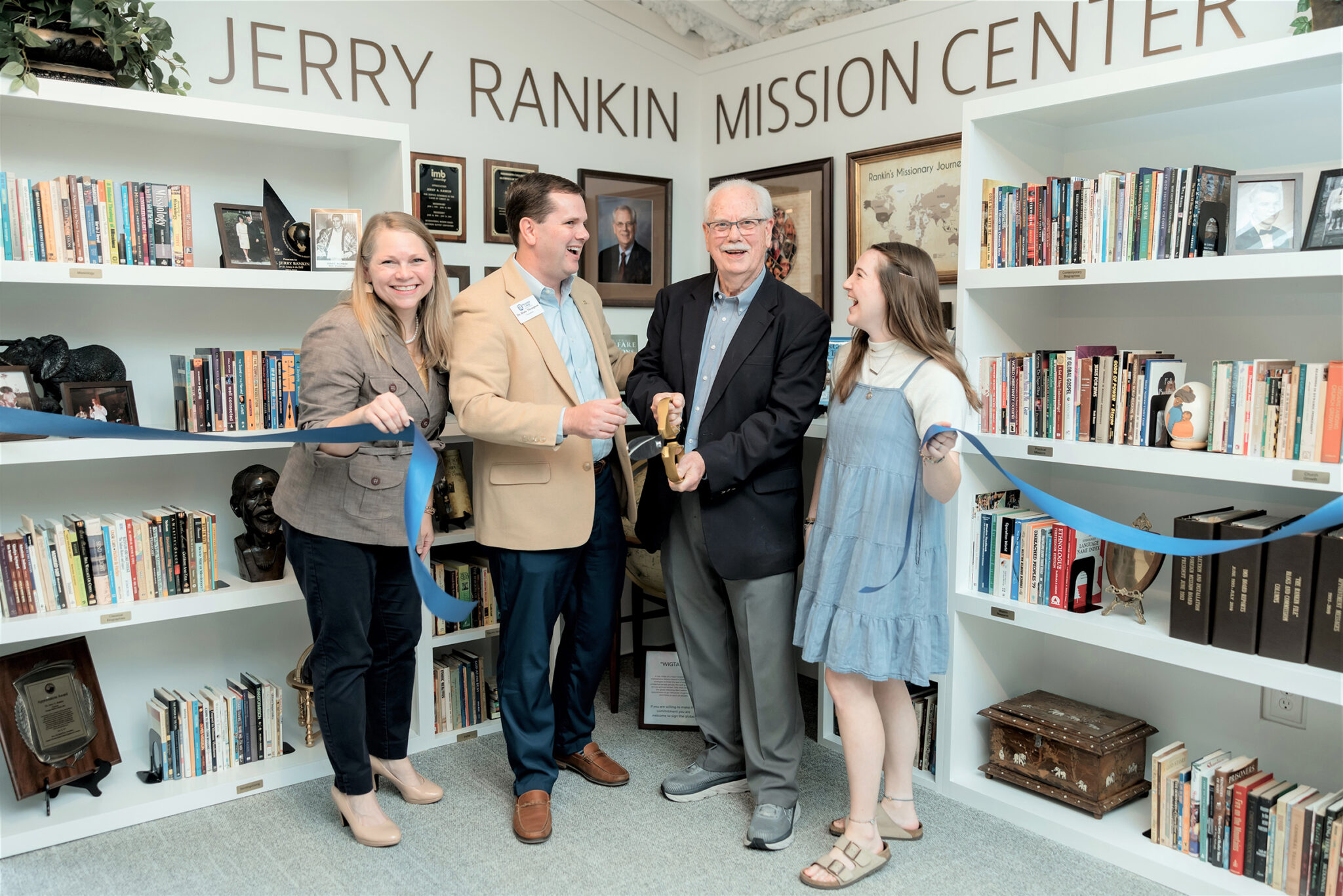 Jerry Rankin Mission Center opens at Mississippi College - The Baptist ...