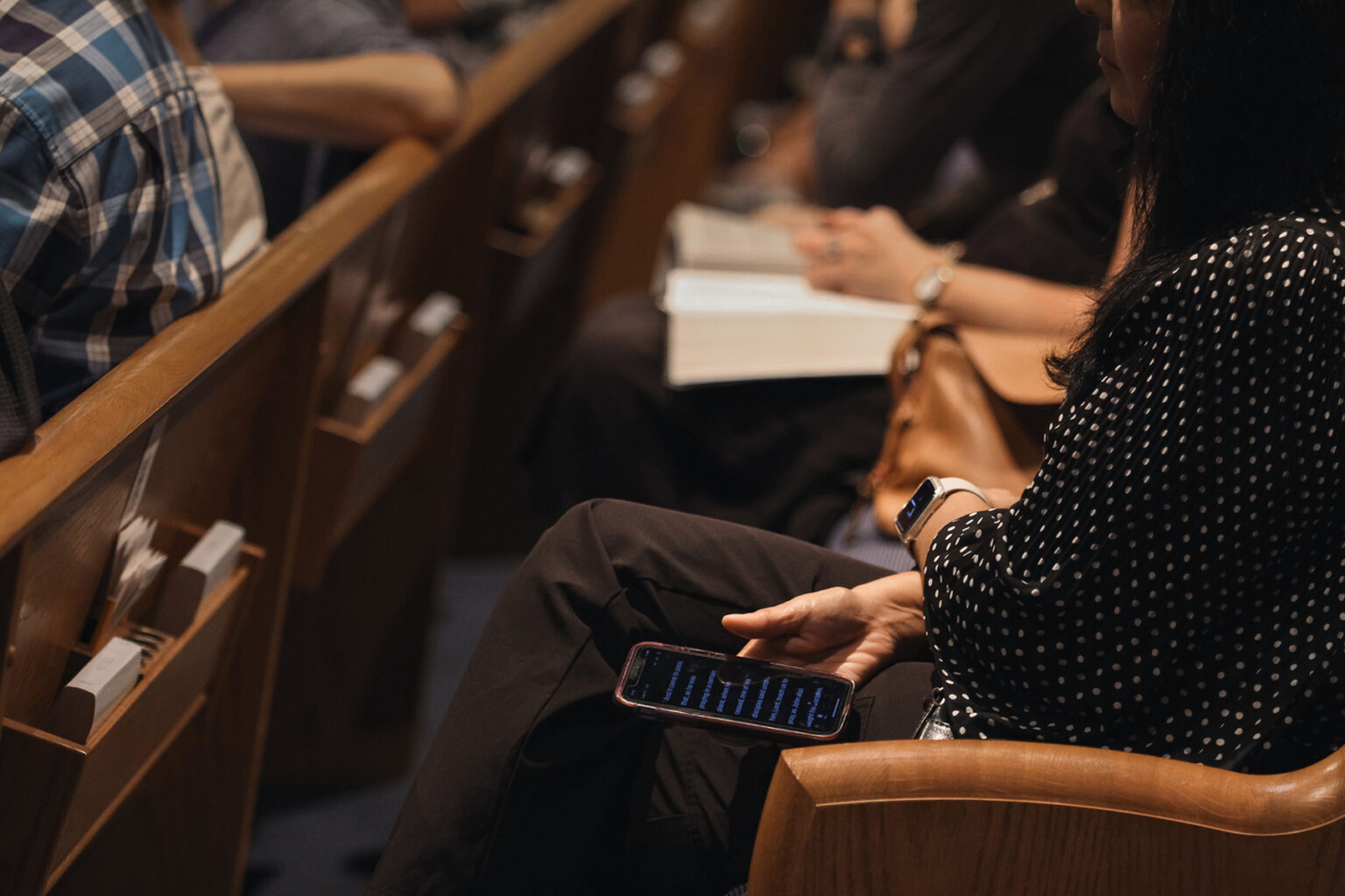 FIRST-PERSON: 7 reasons to avoid using smartphones or tablets during ...